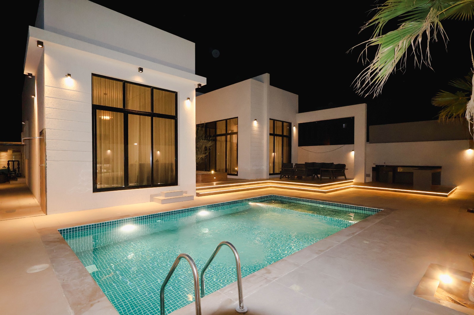 Sunset villa (Weekend) – spark event